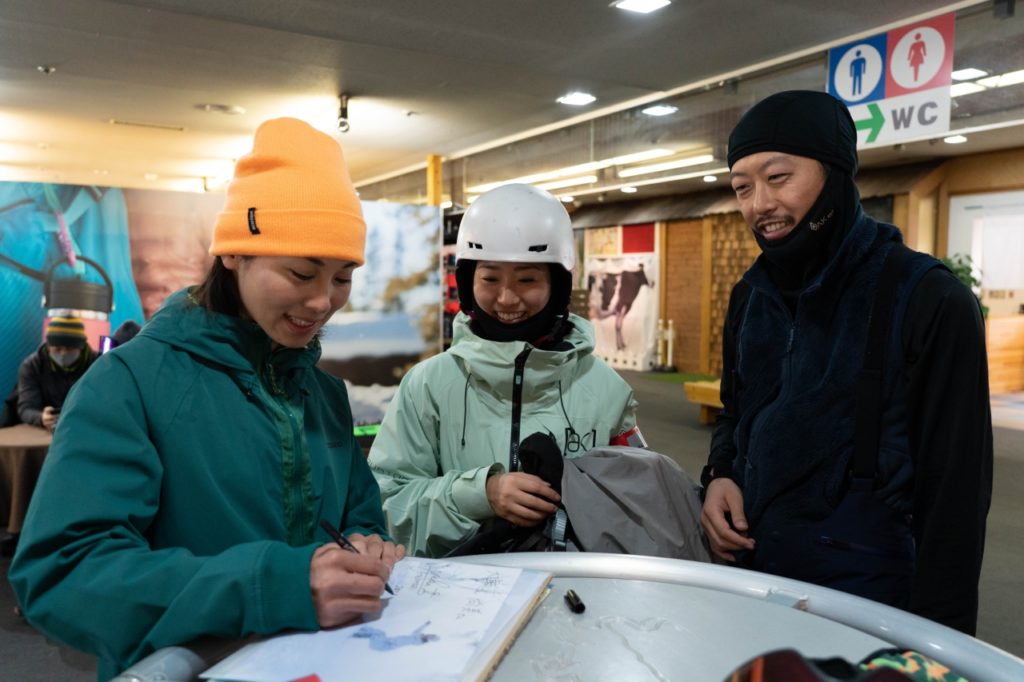 アクションスポーツの日に藤森由香＆編集長と滑ろう会「BACKSIDE SESSION 」ルポ | BACKSIDE (バックサイド) | スノーボード・ウェブマガジン