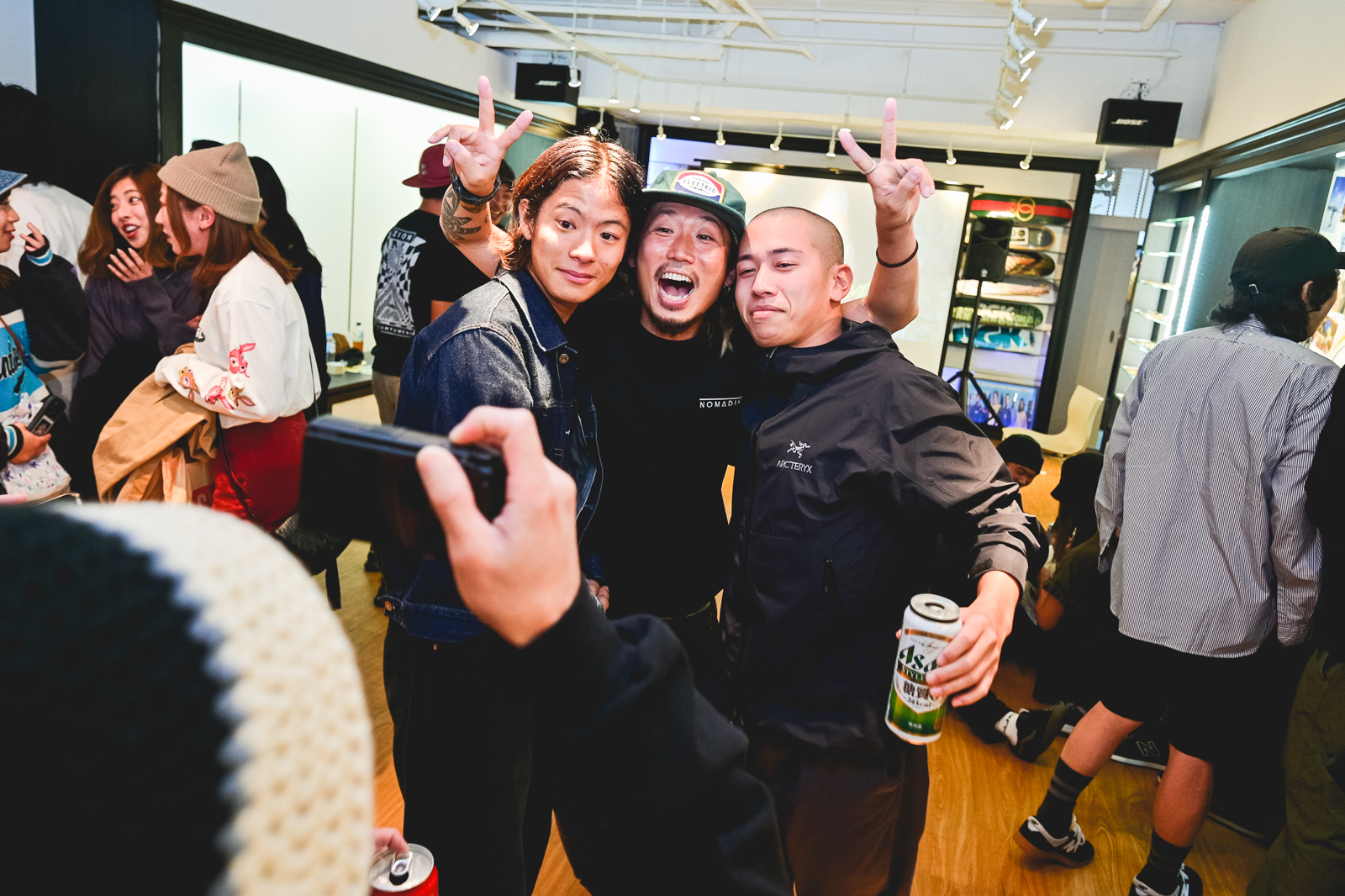 原宿にスノーボーダーが大集結した『SHUTIME』＆『GYPSY』上映会を振り返る | BACKSIDE (バックサイド) | スノーボード・ウェブマガジン「BACKSIDE」