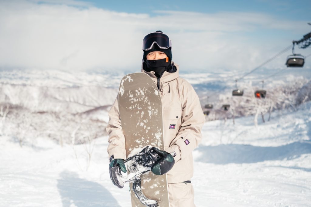 白馬ローカルの山崎恵太と野沢温泉を遊び尽くした「BACKSIDE SESSION #9 with K2」 | スノーボード専門ウェブメディア｜BACKSIDE（バックサイド）公式