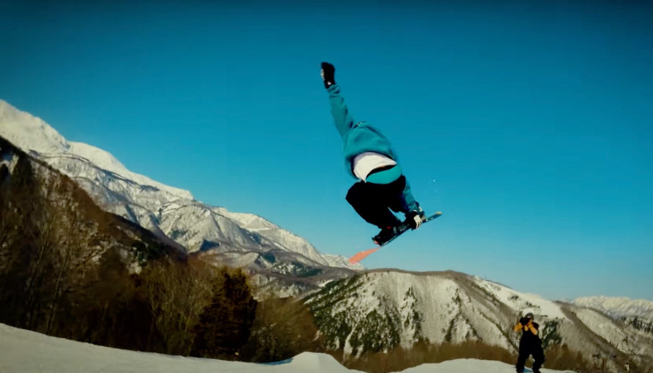 BACKSIDE SESSIONで遊び倒したHAPPO PARKSをプロたちが滑るとすごかった